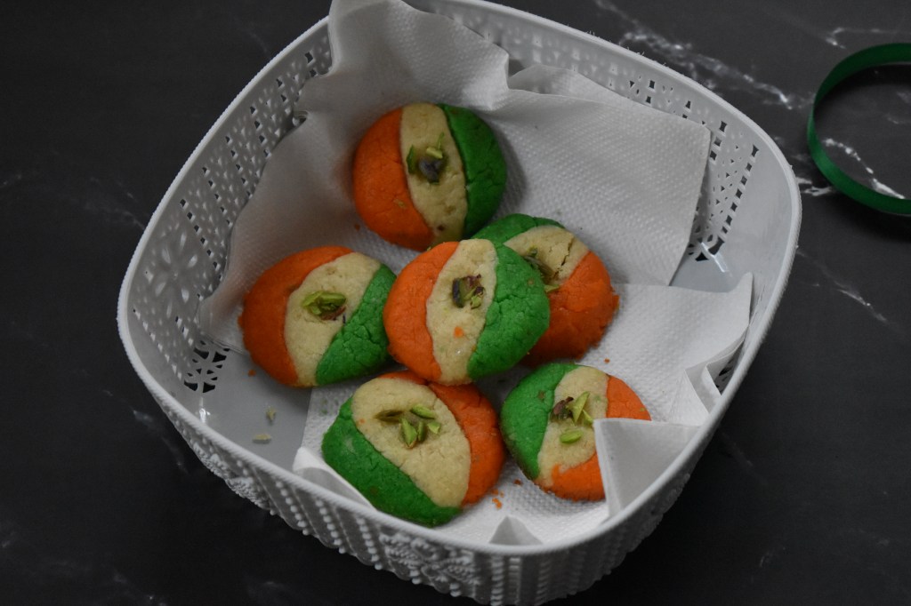 Tiranga Cookies – FOODIESTREASURE