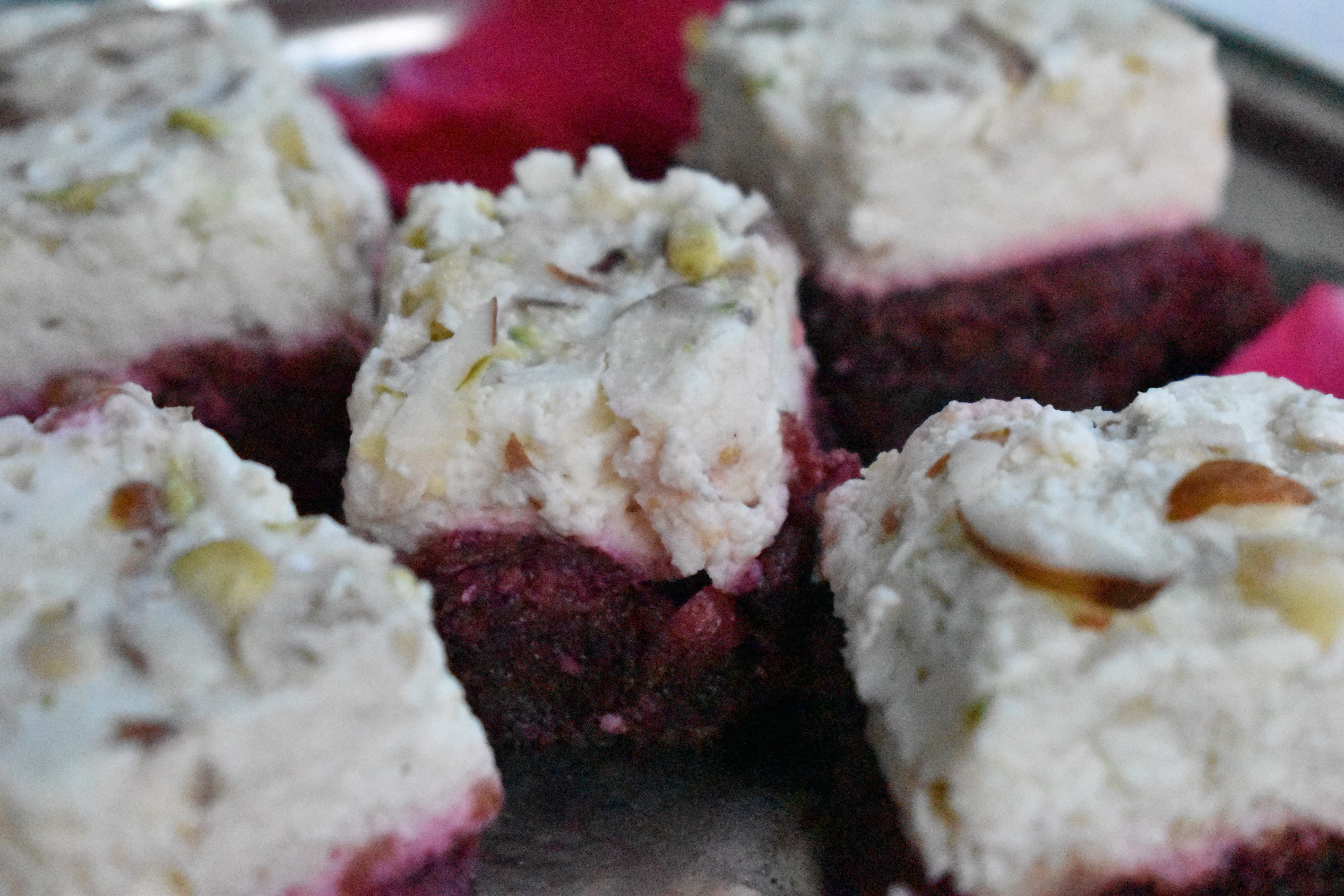 Delicious Ice Cream Shondesh Recipe with Beetroot Halwa | Bengali ...